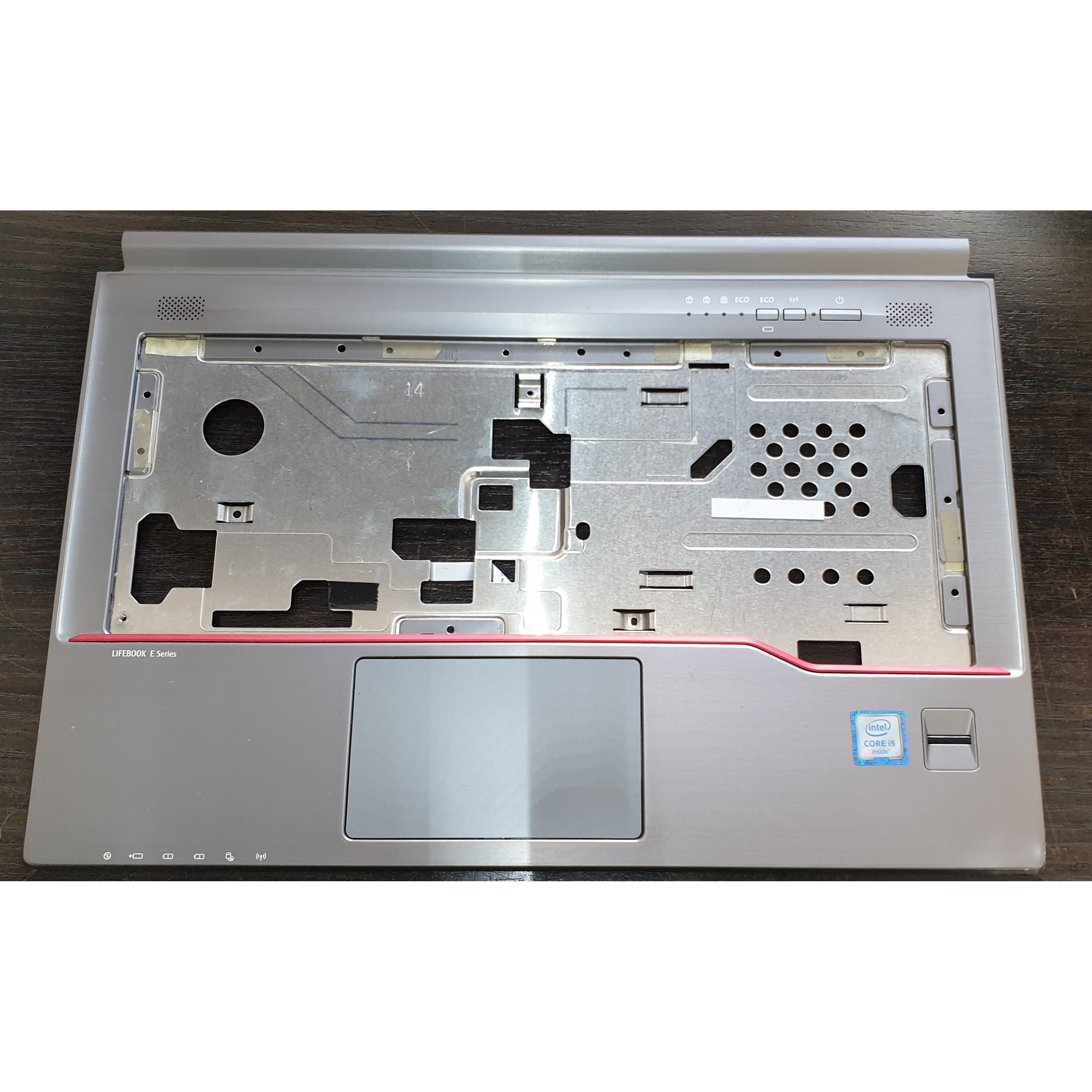 Palmrest cu Touchpad Fujitsu LifeBook E746